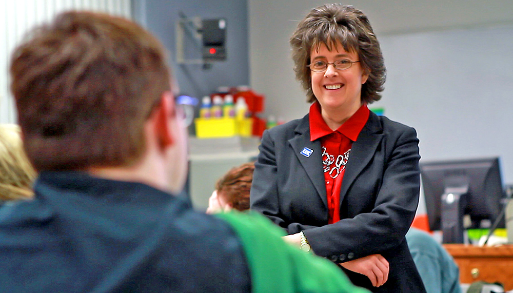 Passion for teaching earns Dawn Mollenkopf OTICA award – UNK NEWS