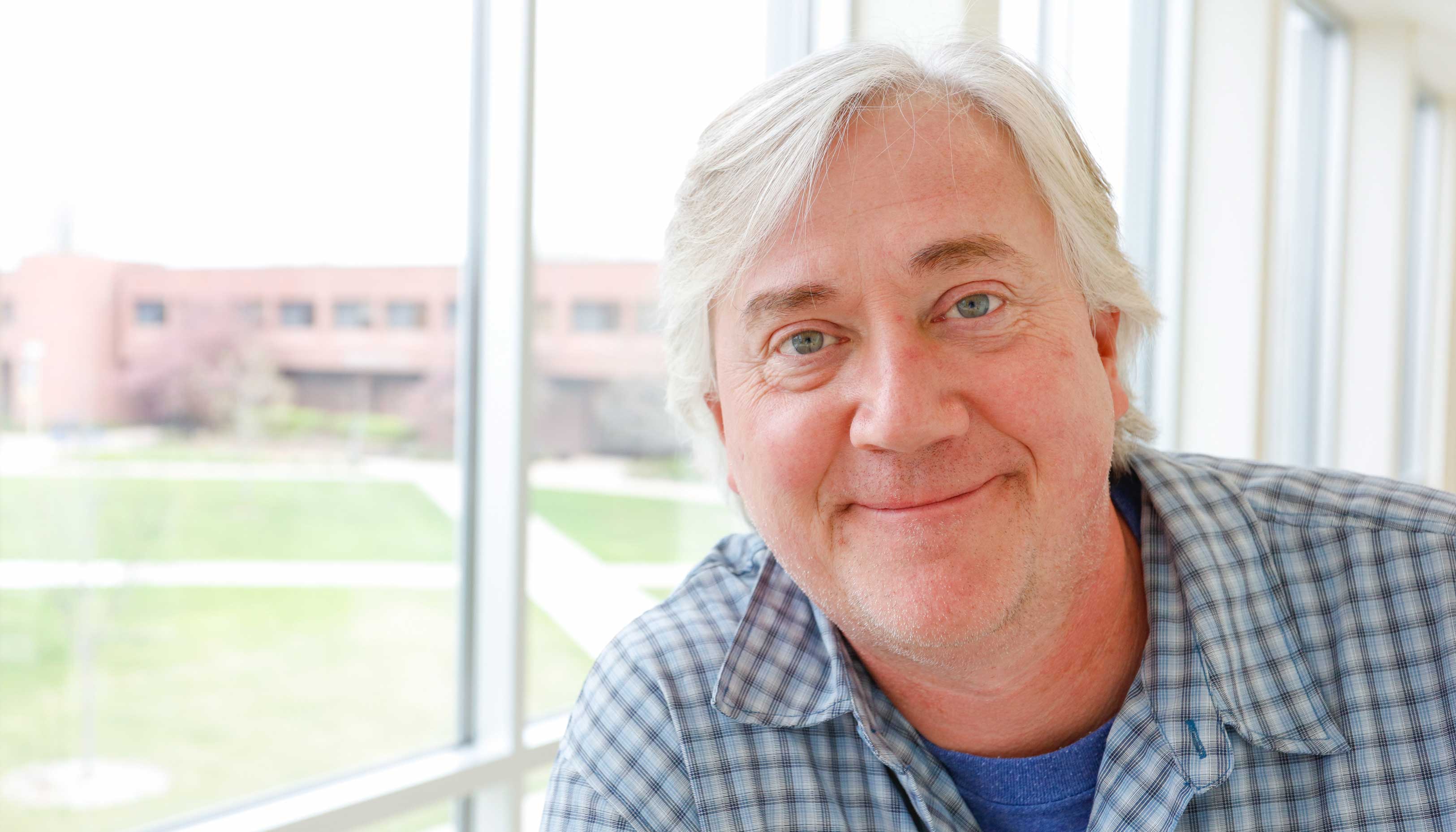 Bryan Drew plant research receives $306,000 grant – UNK NEWS