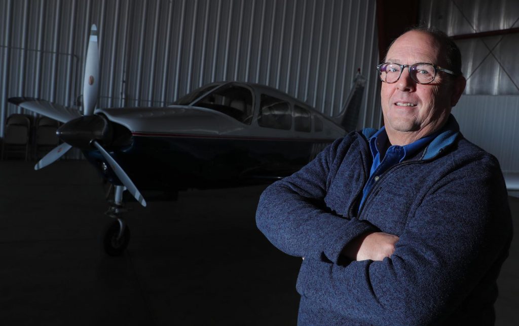 Terry Gibbs learned to fly for fun, launching career in aviation – UNK NEWS
