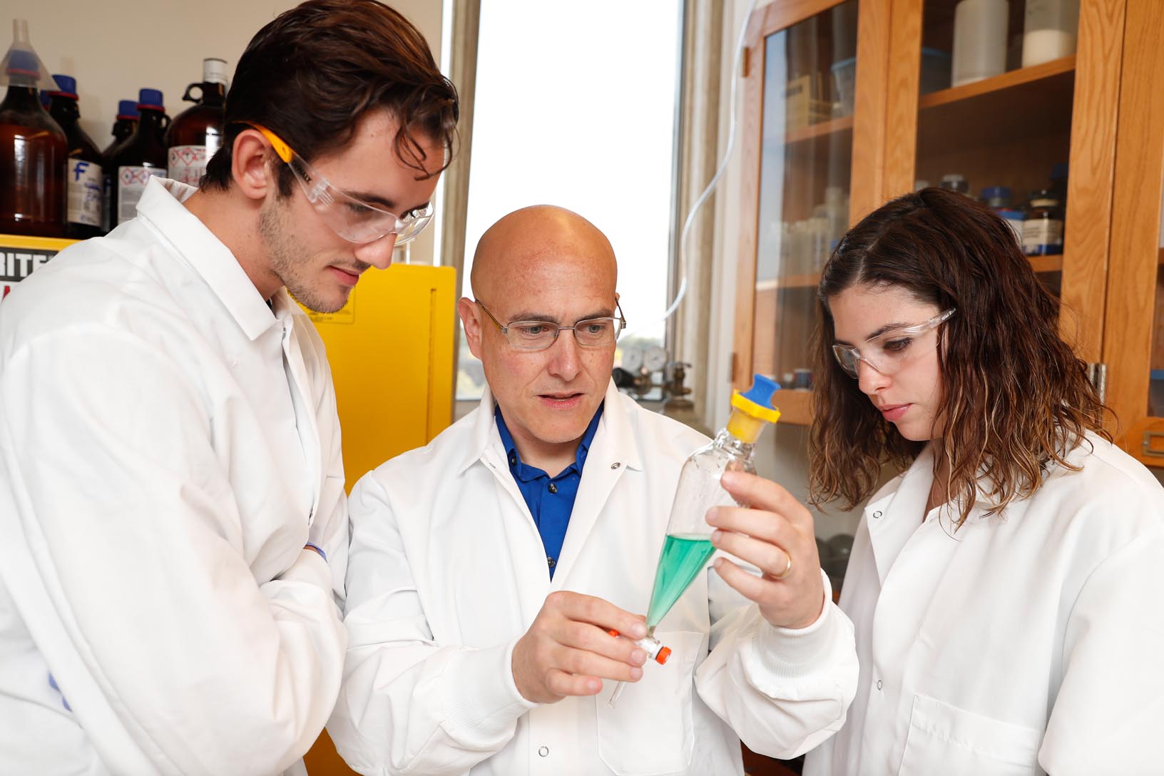 Curing Cancer: Allen Thomas aims to better treat brain diseases – UNK NEWS