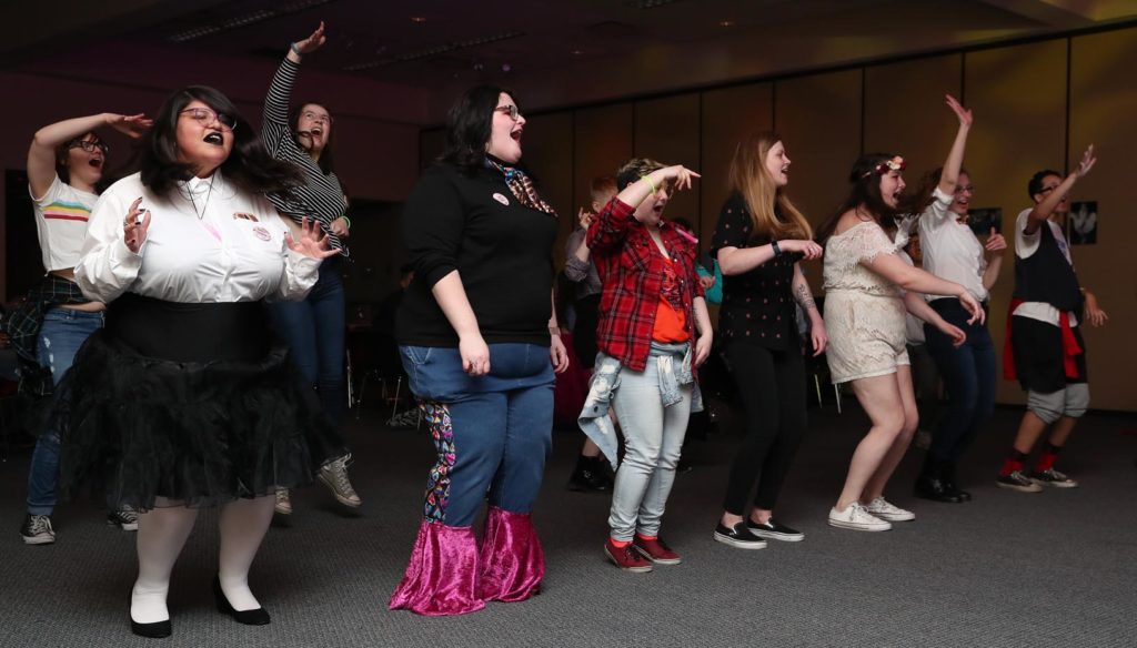 PHOTO GALLERY: Queer Prom raises funds for Big Blue Cupboard – UNK NEWS