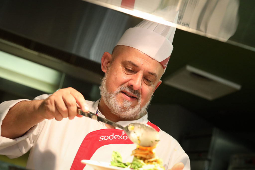 Chef brings flavors of Chile to UNK dining hall – UNK NEWS