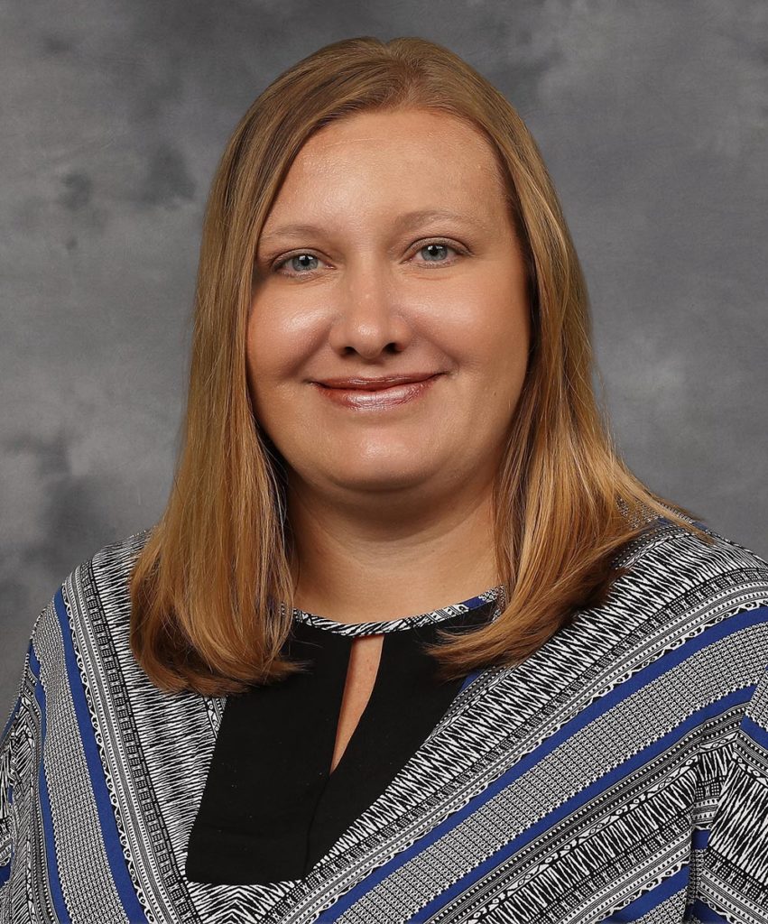 Amber Alexander receives KUDOS award from NU Board of Regents – UNK NEWS