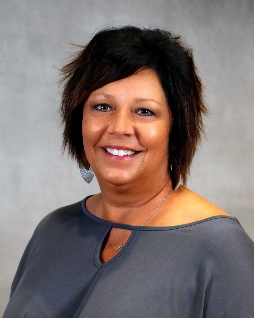 Staff Excellence, Faculty Senate awards presented during convocation ...