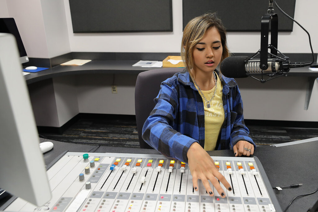 Breaking barriers: UNK junior Alexis Sander is a rising star in sports ...