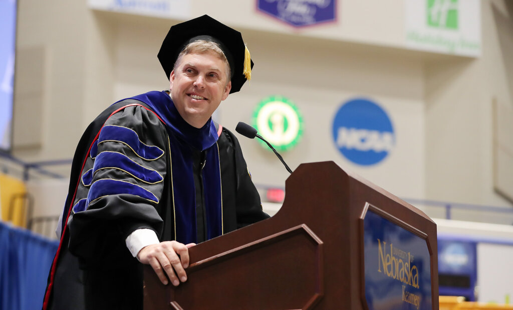‘Best of the best’: Kyle Luthans receives UNK’s Distinguished Faculty ...