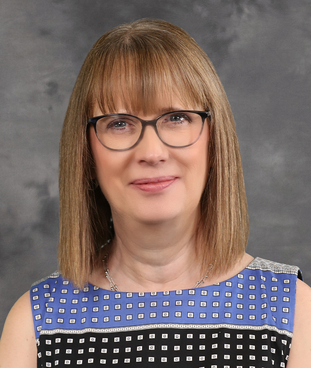 Mary Sommers receives Lifetime Achievement Award for financial aid ...