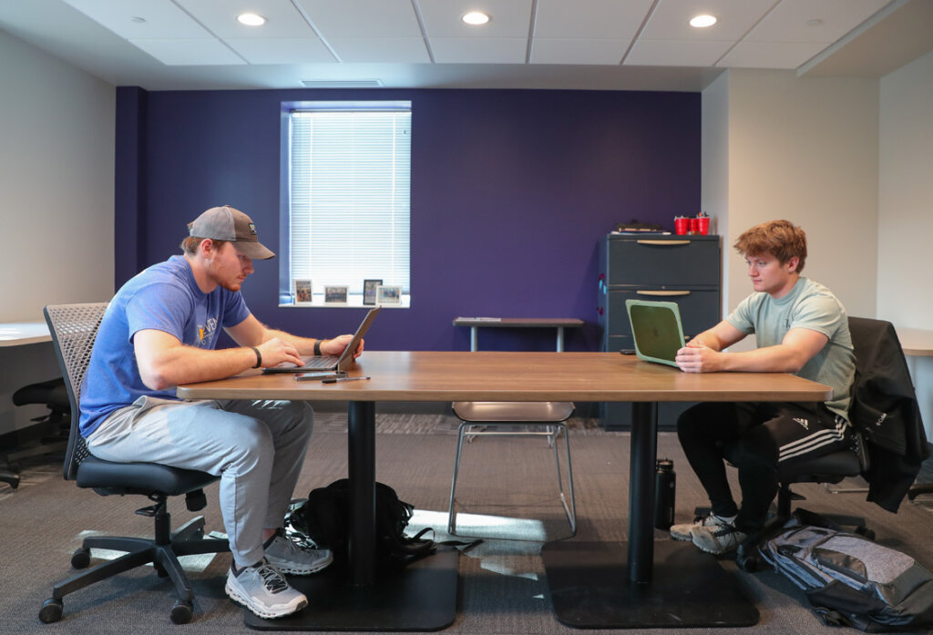Martin Hall dedication marks new chapter for UNK fraternities – UNK NEWS