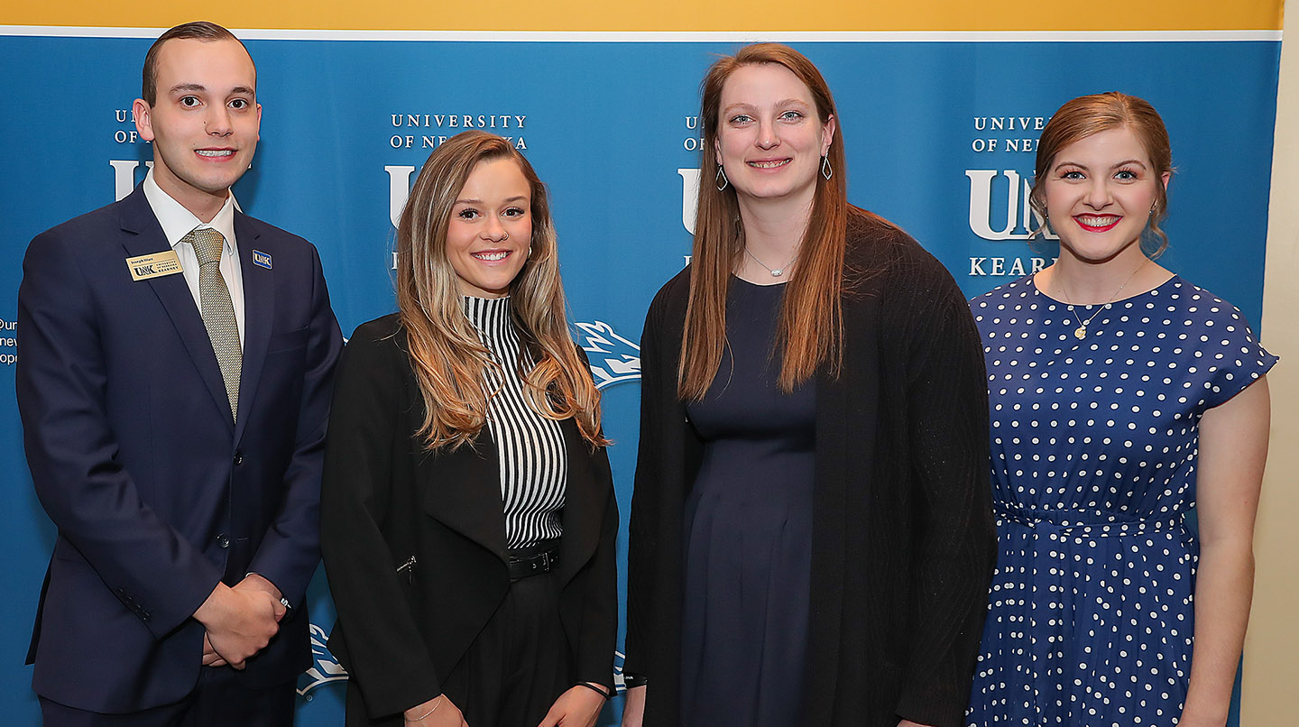 UNK Alumni Association honors four students with Outstanding Senior Award – UNK NEWS