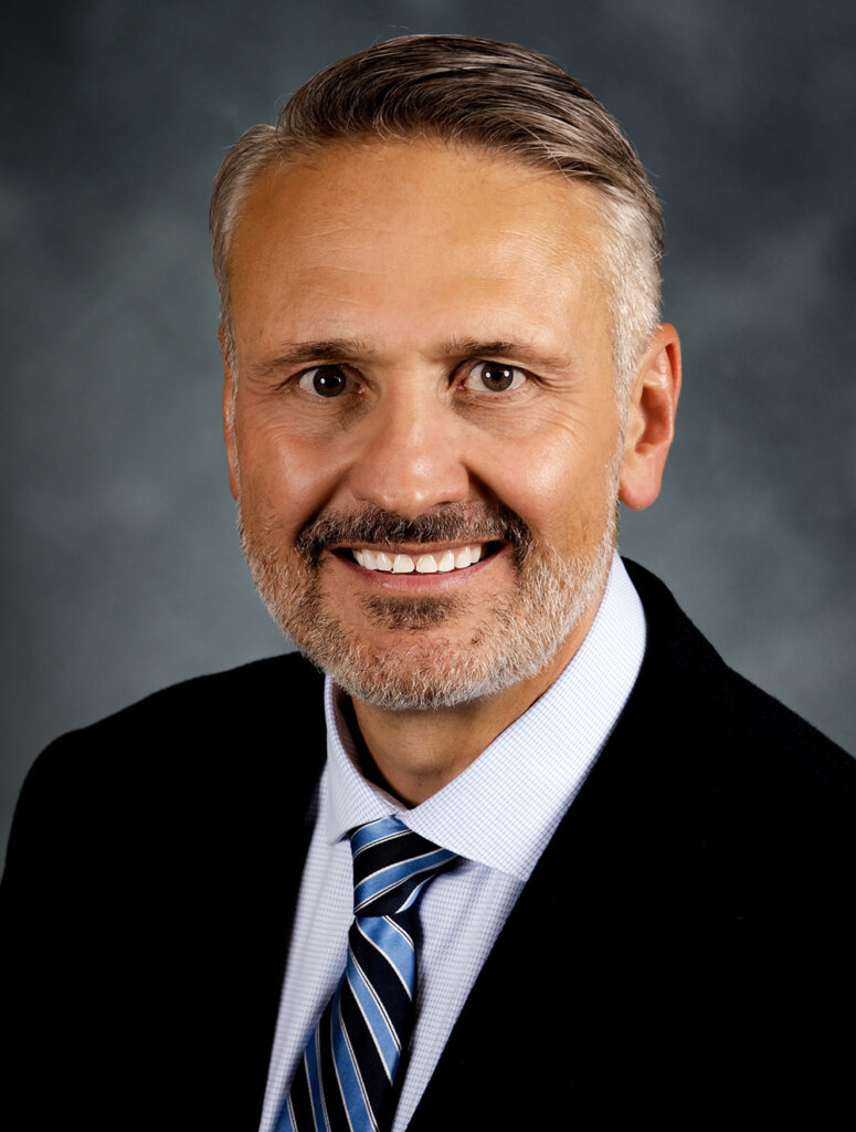 UNK Alumni Association honoring five distinguished graduates during ...