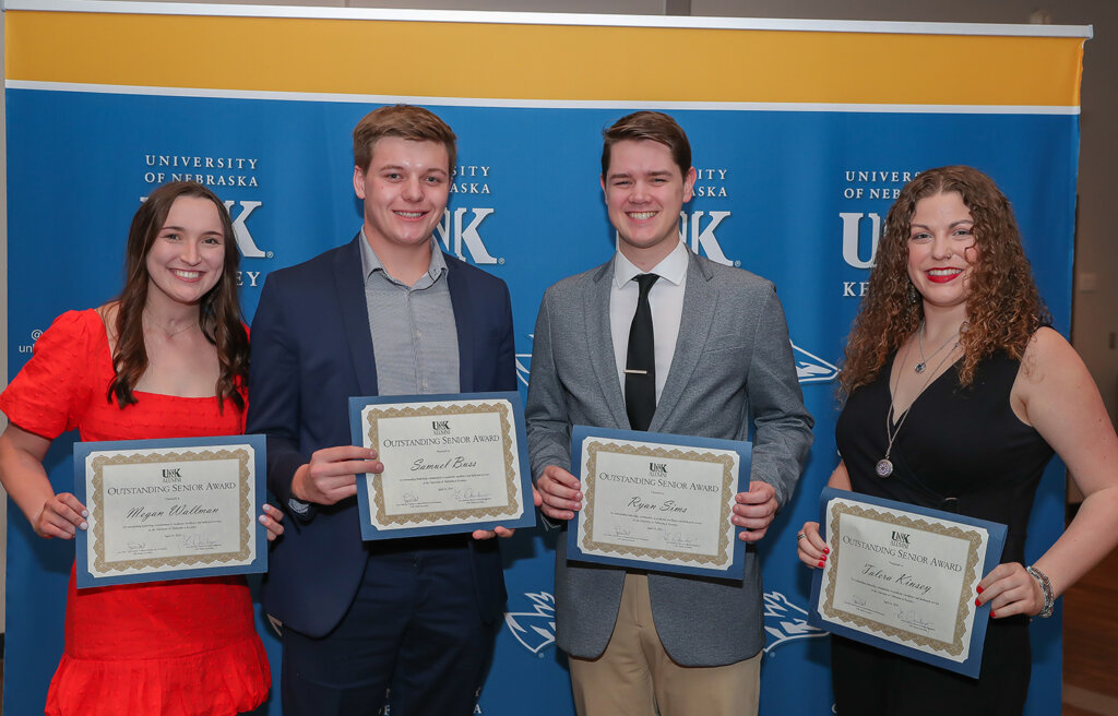 UNK Alumni Association recognizes four outstanding seniors – UNK NEWS