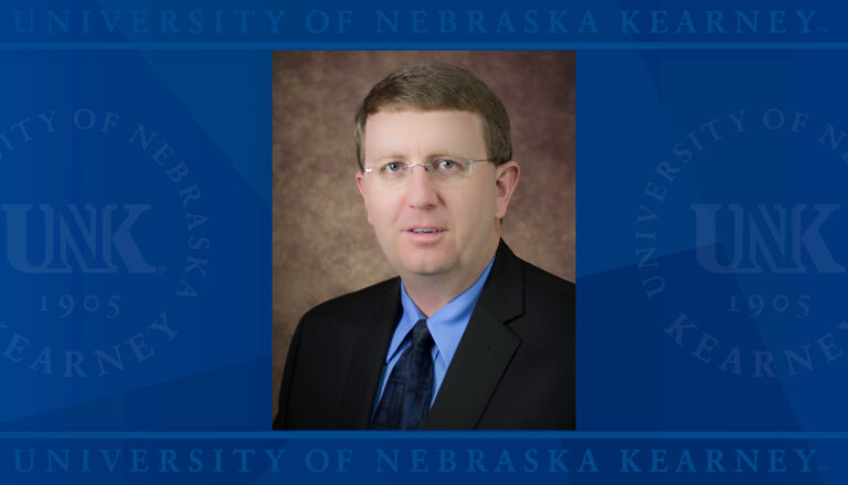 Creston Myers receives 2025 UNK Distinguished Chemistry Alumnus Award ...
