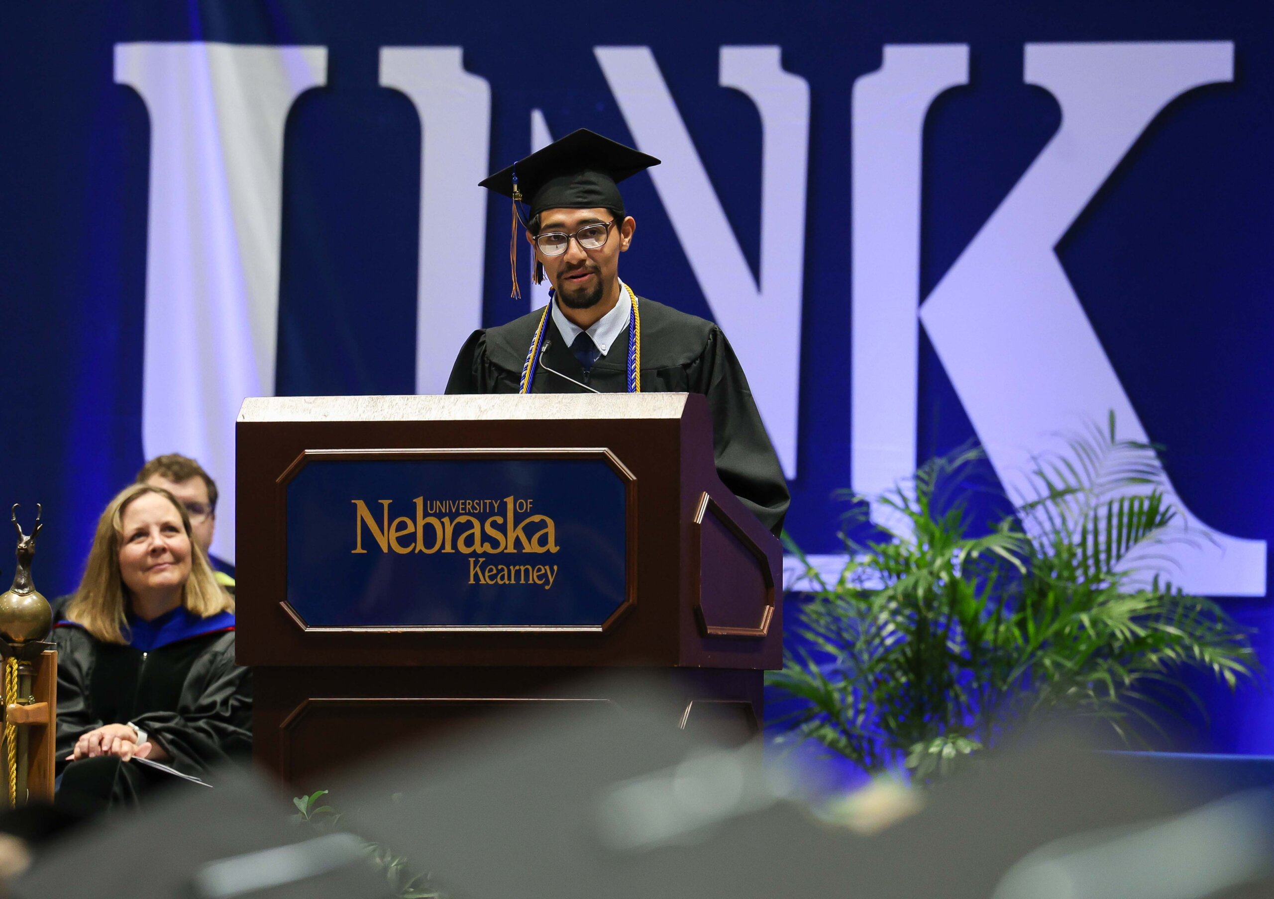 ‘Don’t run from the uncomfortable’: Omar Sanchez delivers the senior ...